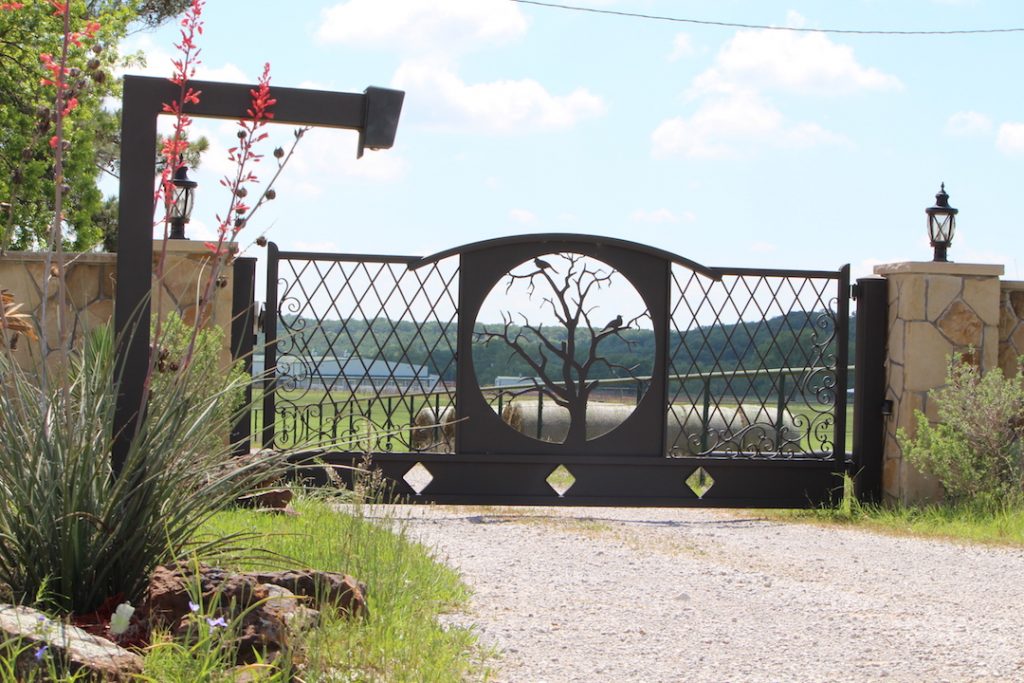 “Modern-Day” Texas Ranch Gates - Aberdeen Gate
